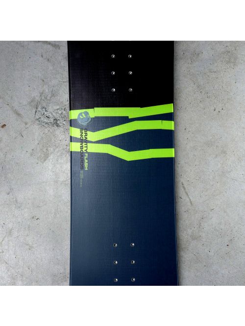 Dětský snowboard Gravity Flash 23/24 | Boardmania.cz